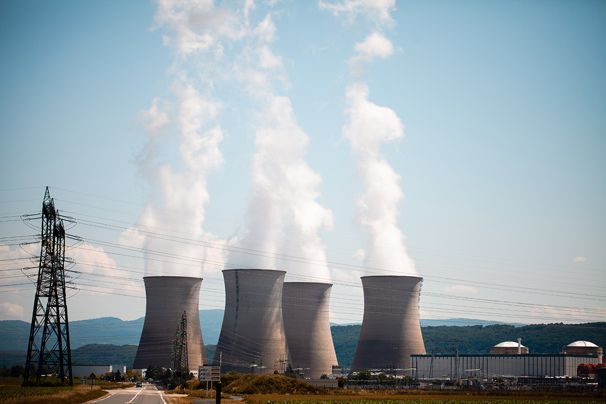 Rotary Vane Vacuum Pumps & Compressors for Nuclear Industry - NES Company