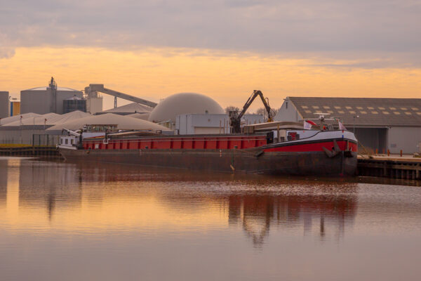 Barge Loading & Unloading Vacuum Pumps - NES Company - NES Company